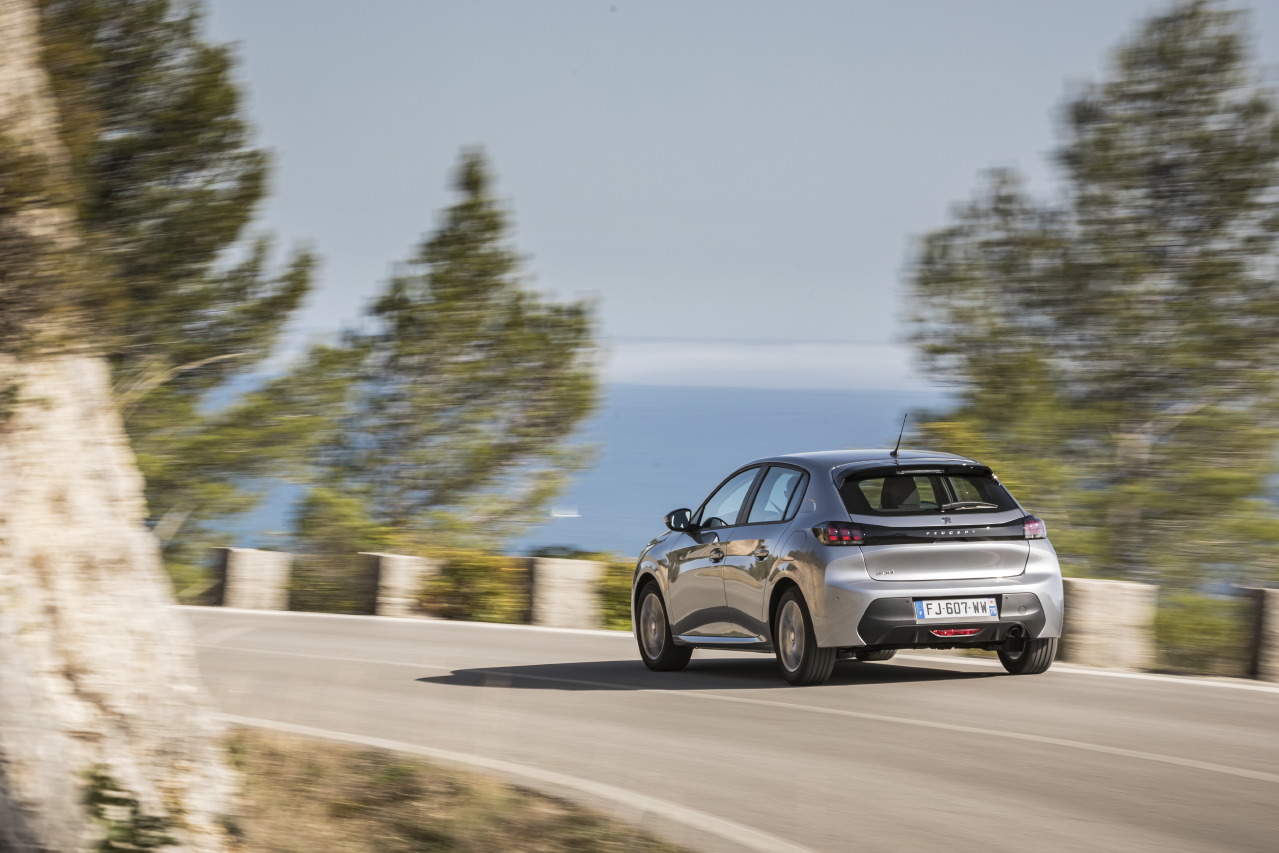 Diaporama et photos - Essai Peugeot 208 1.2 PureTech 75 : le test de la ...