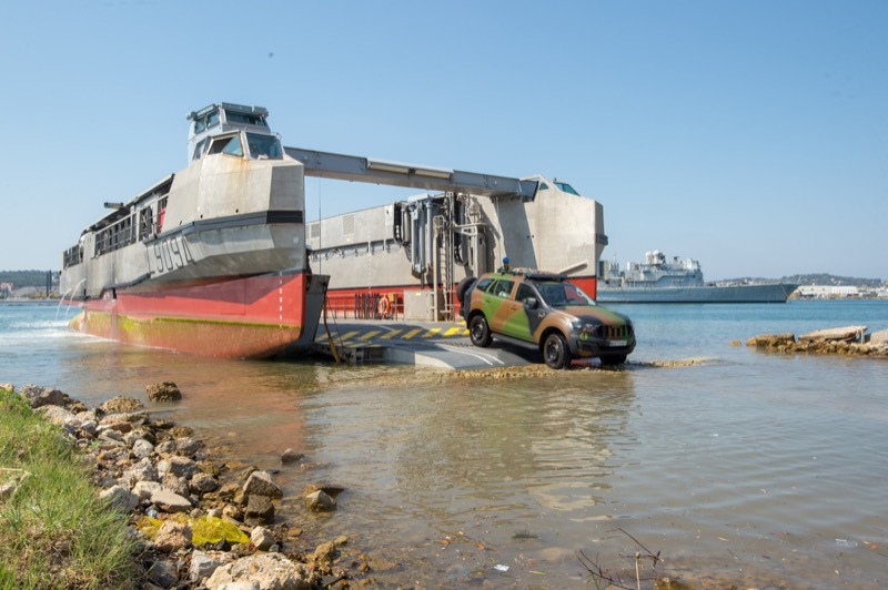 Photo 7 - acmat vt4 armée de terre - Acmat VT4 : premières livraisons ...