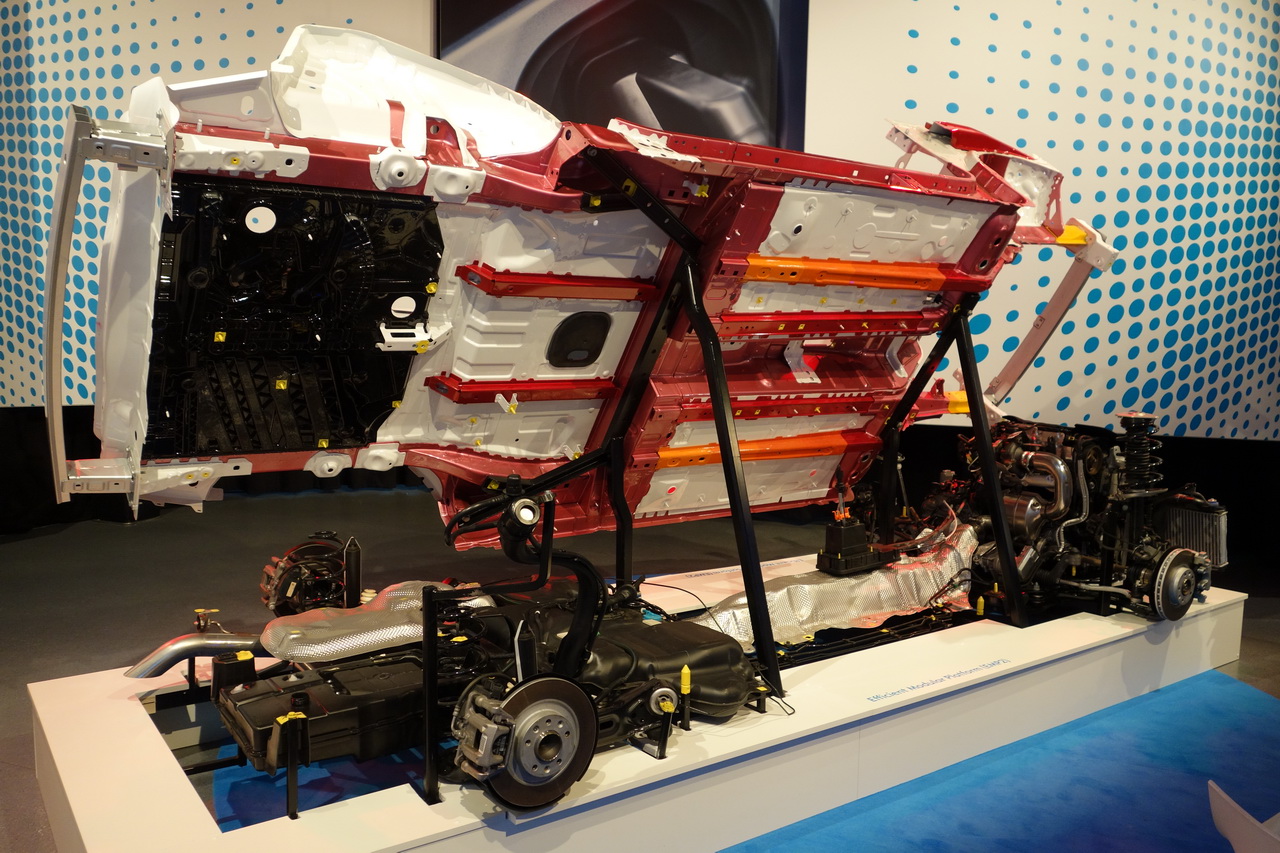 Photo 13 - Plateforme EMP2 - Groupe PSA. Opel annonce son avenir ...