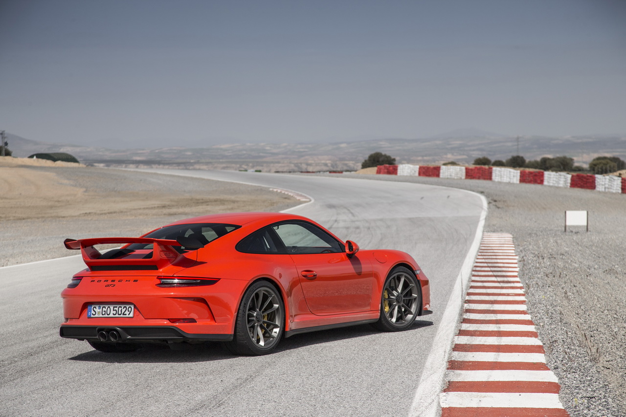 Porsche 911 GT3 : les photos de ses essais 2017 | L'Argus