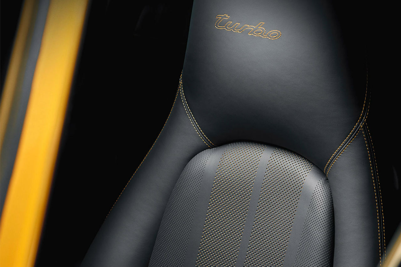 Diaporama et photos - Porsche 911 Project Gold : une 993 Turbo S neuve ...