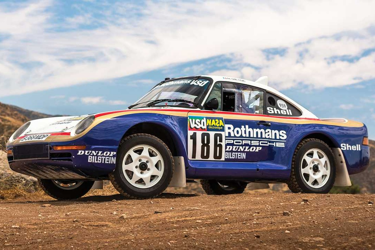 Porsche 911 (1990). Une 964 transformée en monstre de rallye-raid ...