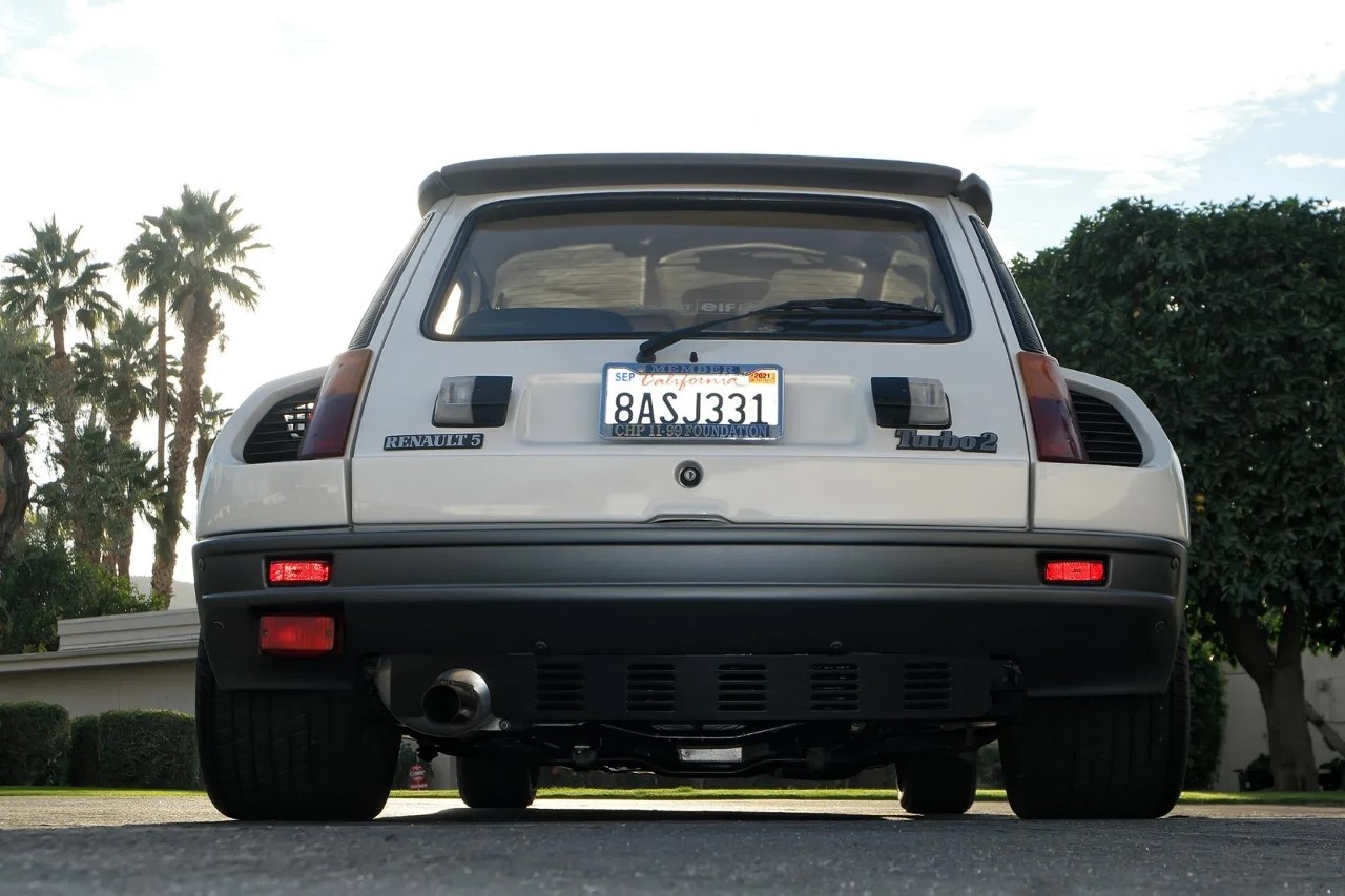 Photo 3 - R5 Turbo arrière - Renault 5 Turbo 2 (1985). Un exemplaire à ...