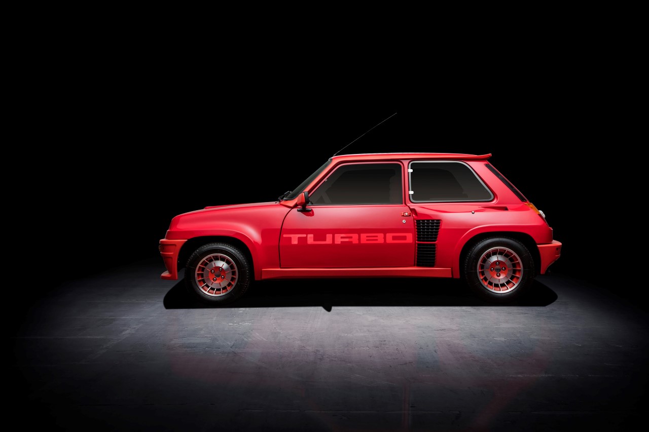 Photo 5 - Renault 5 Turbo rouge - Renault 5 (1972). Elle fêtera ses 50 ...