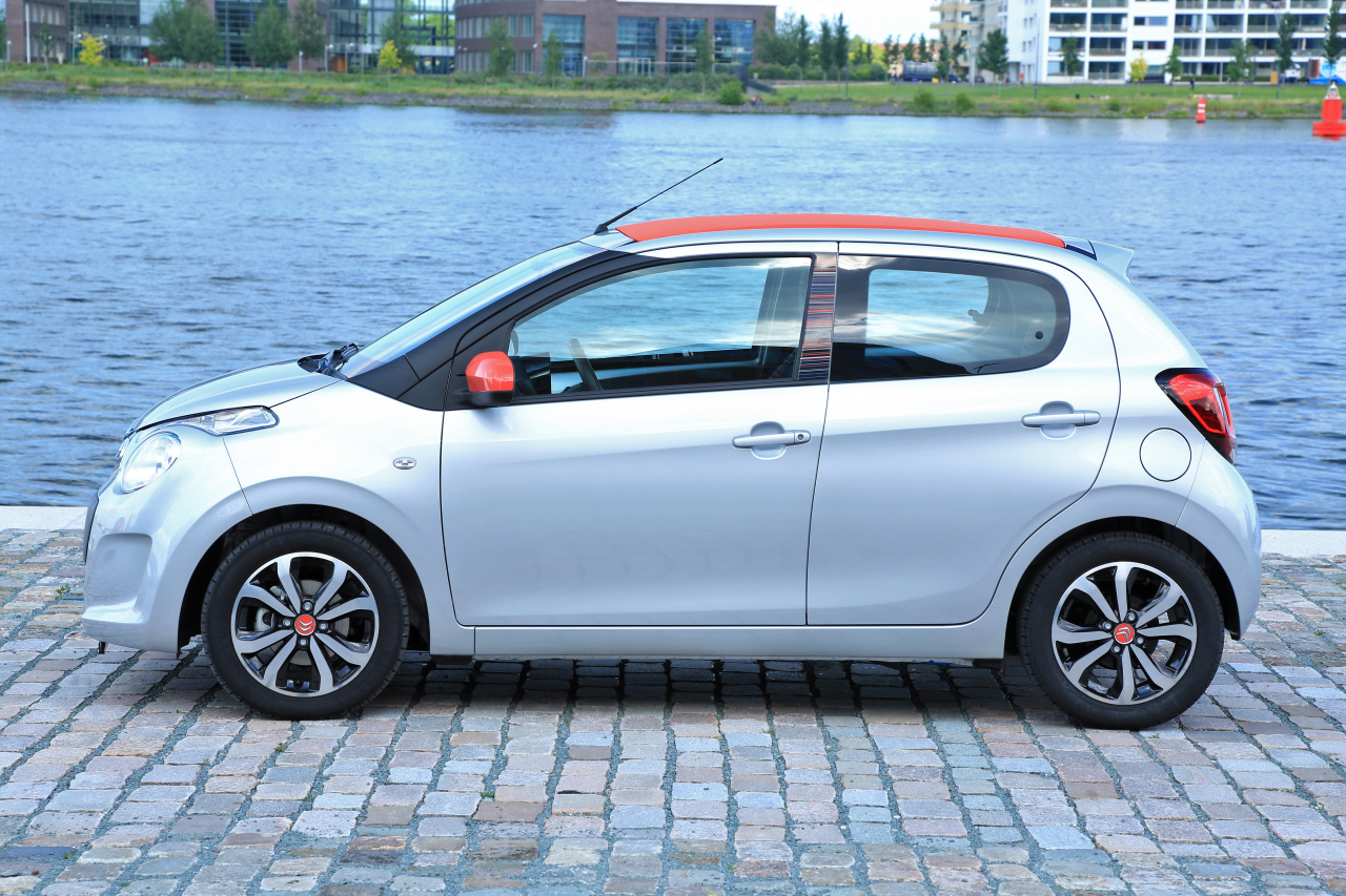 Photo 4 - Premiers rappels sur les Citroën C1 et Peugeot 108