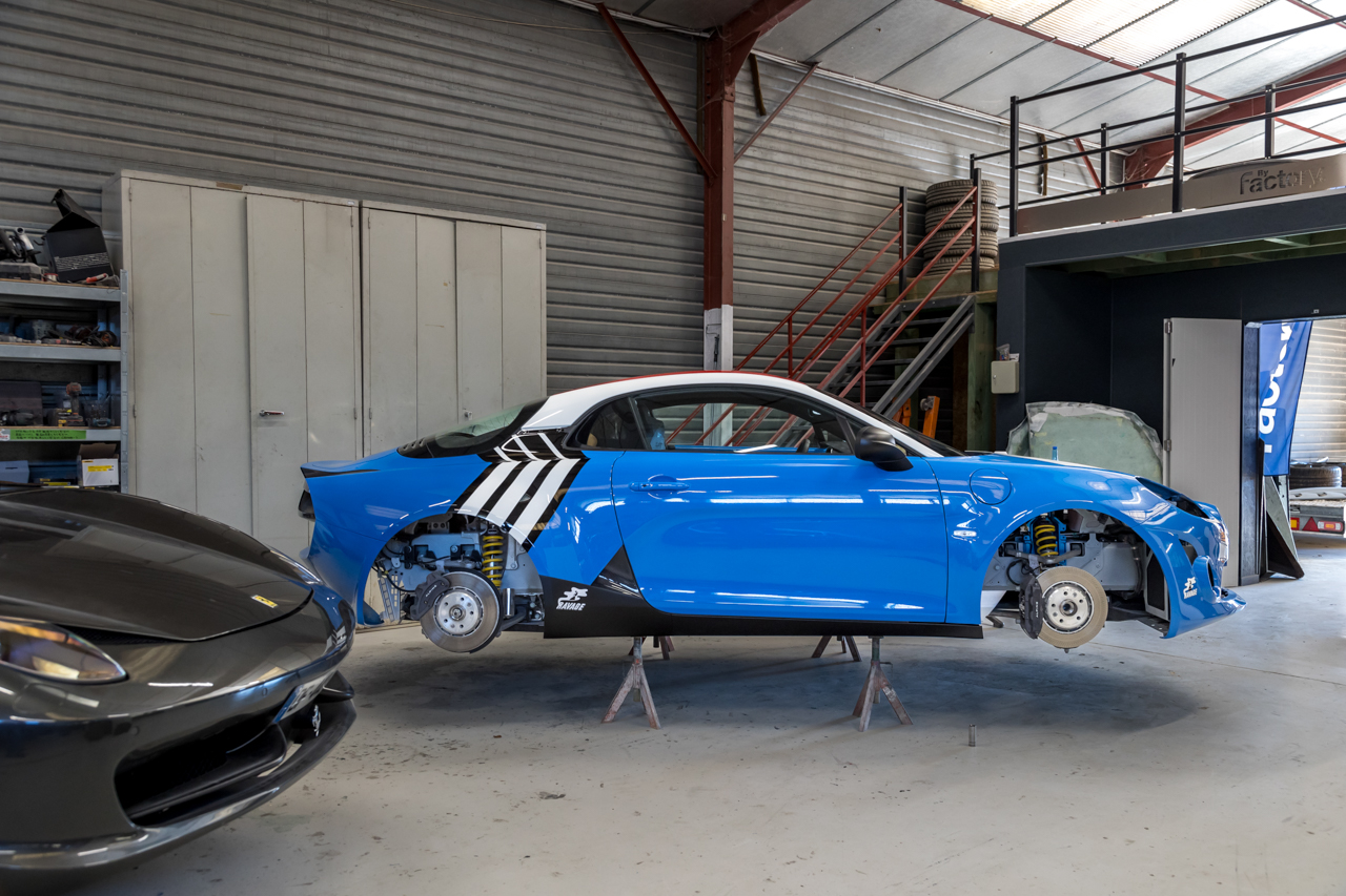 Ravage Groupe 4 : l'Alpine A110 bodybuildée en vente libre ! - Photo ...