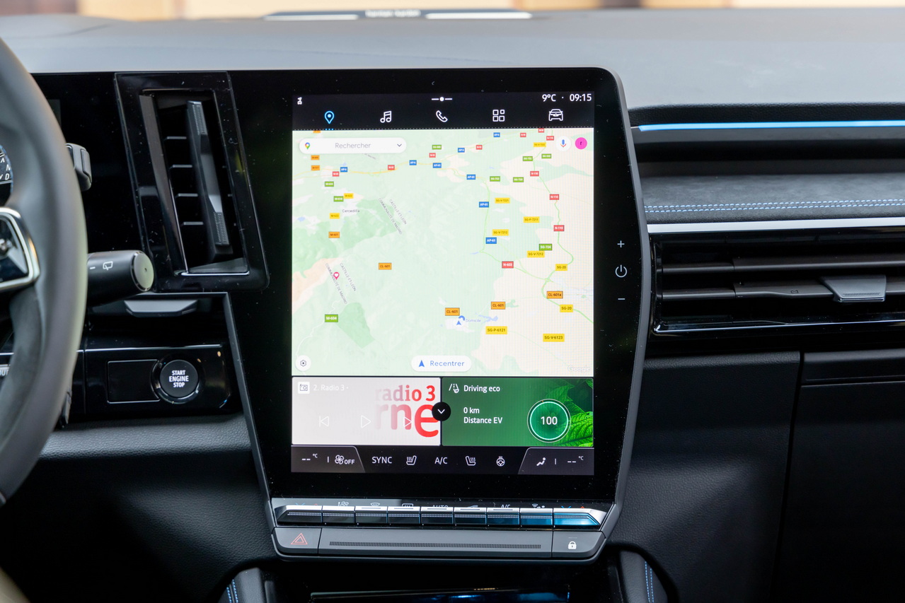 Photo 11 - renault austral google maps - Essai comparatif. Le Renault ...