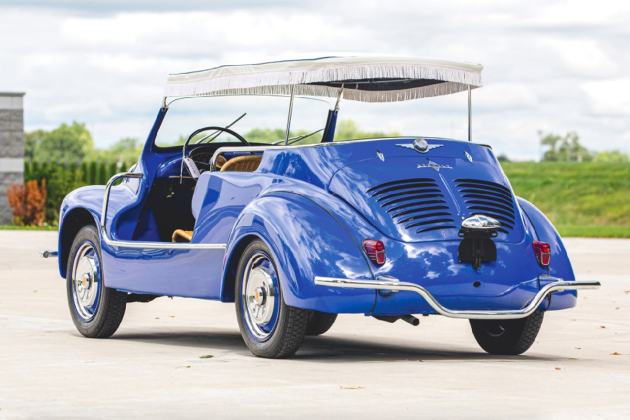 Photo 2 - renault 4cv jolly - Une Renault 4CV Jolly aux enchères