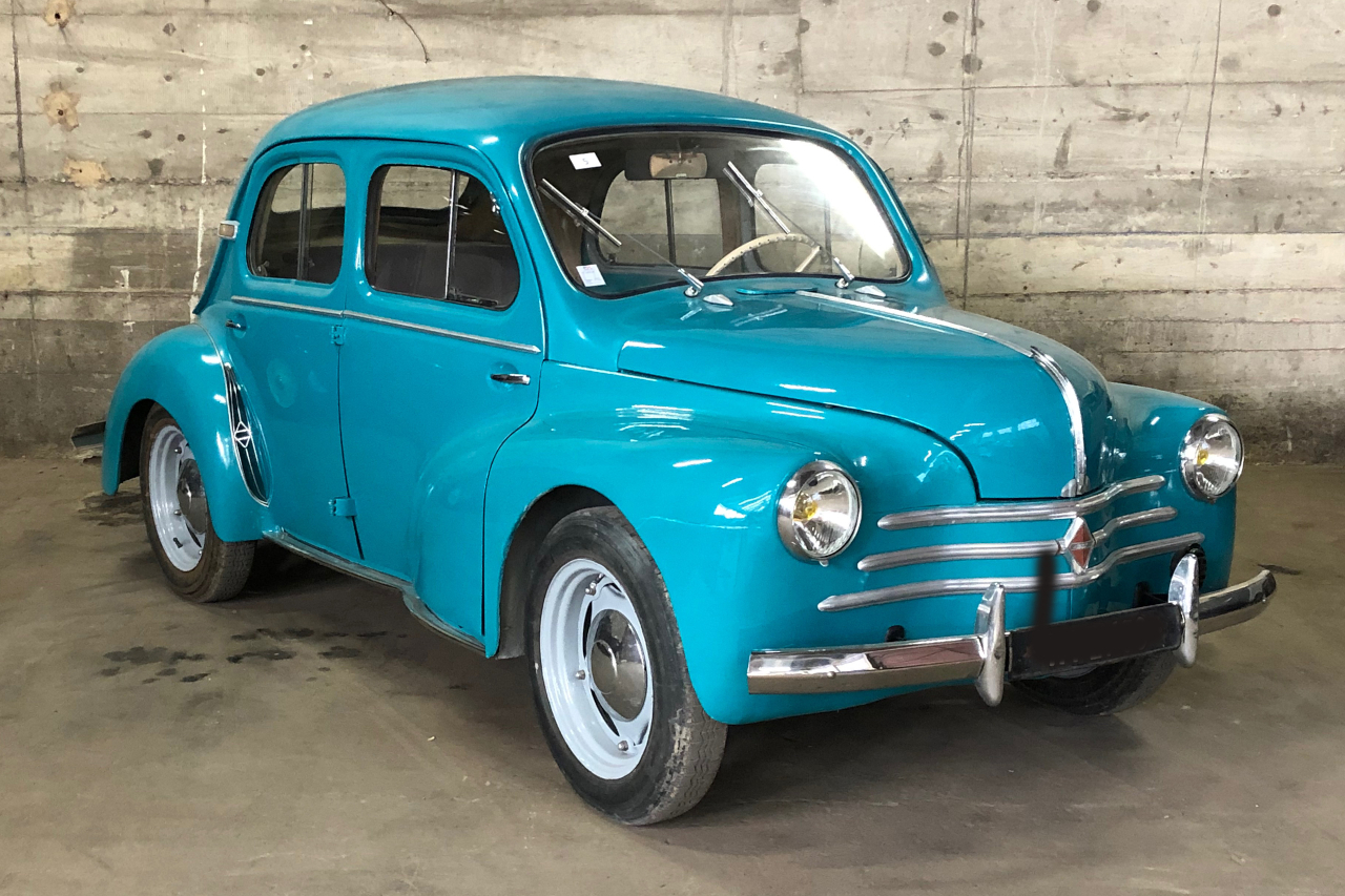 Photo 10 - renault 4cv bleue - Vente aux enchères. Une collection de ...