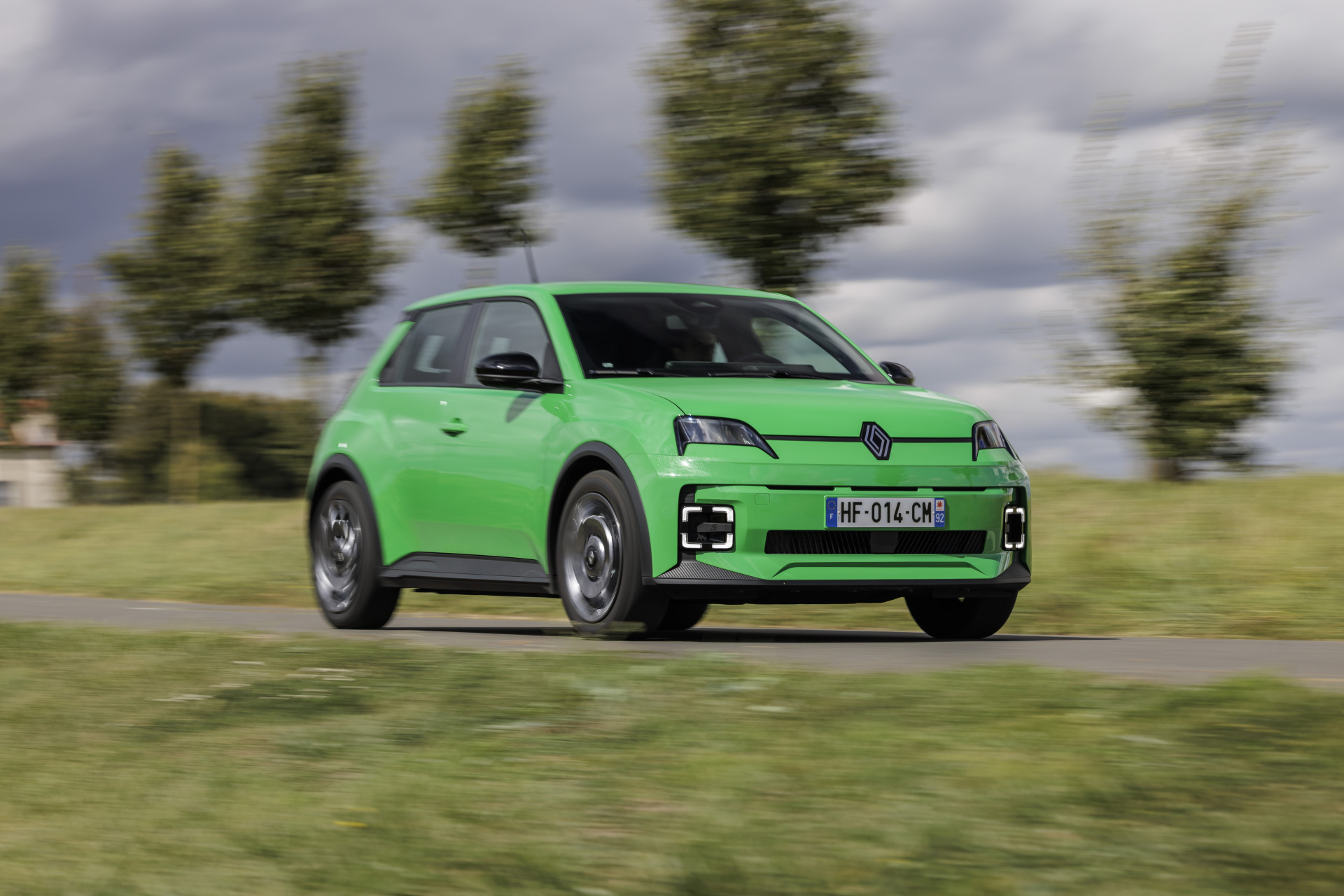 Essai Renault 5 Five (2025) : le test de la R5 à 20 000 € ! - Actus ...