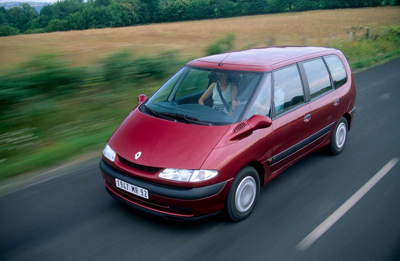 Photo 16 - Renault Espace 3 rouge 3/4 avant - Saga Renault Espace ...
