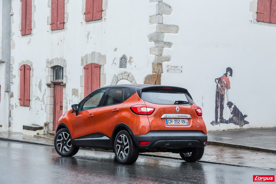 Tarifs Renault Captur 2016 : des modifications intérieures