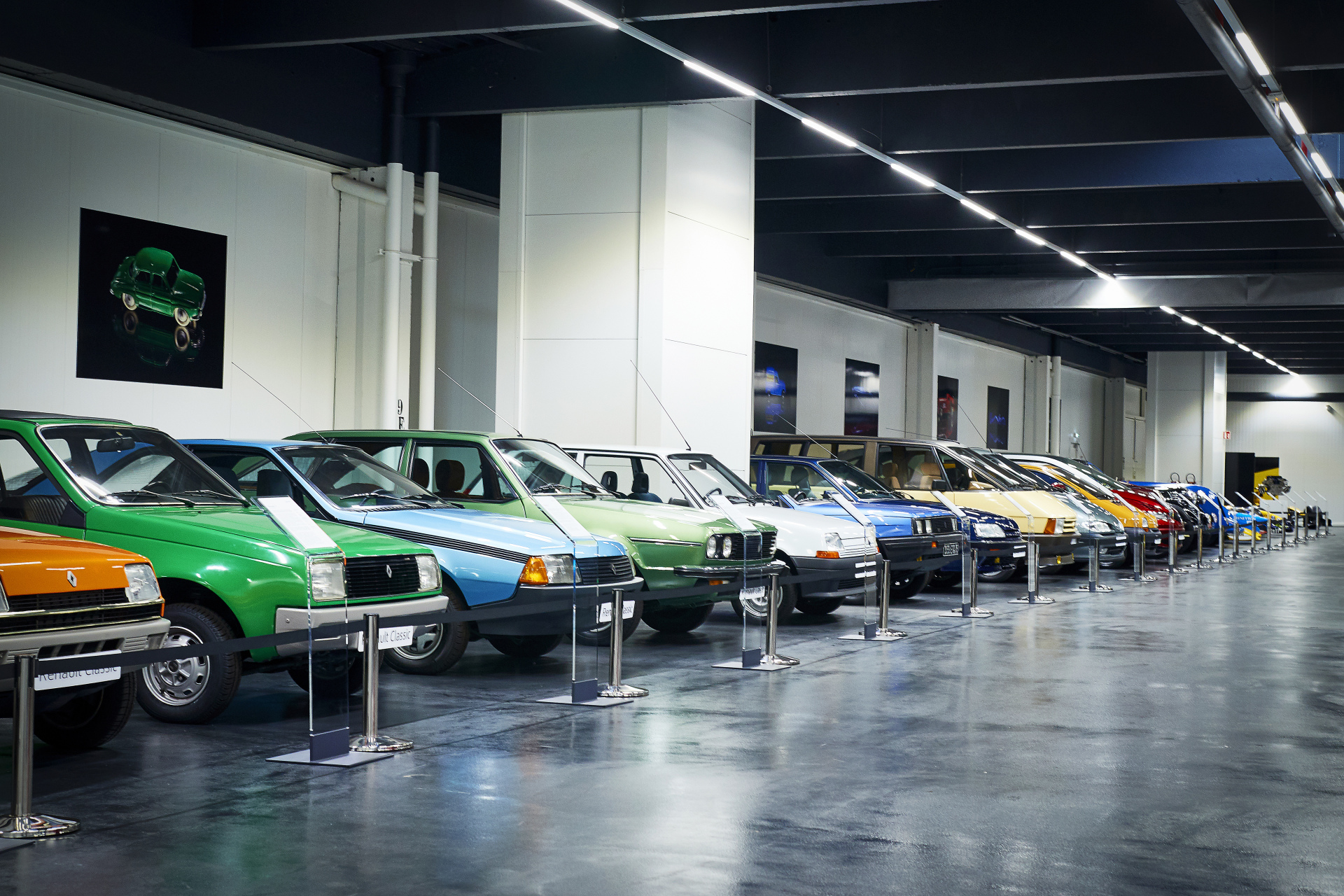 Photo 4 - 120 ans de Renault : les modèles mythiques en images ...