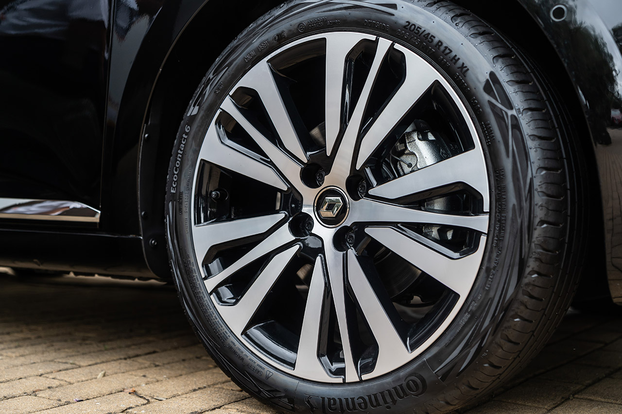 Diaporama et photos - Renault Clio (2021). Fin de la finition chic ...