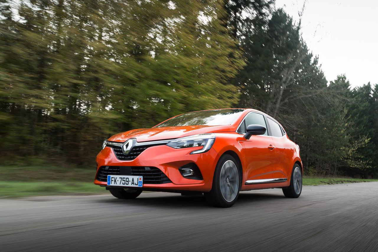 Photo 27 - Renault Clio orange - Essai Skoda Fabia (2021). La citadine ...