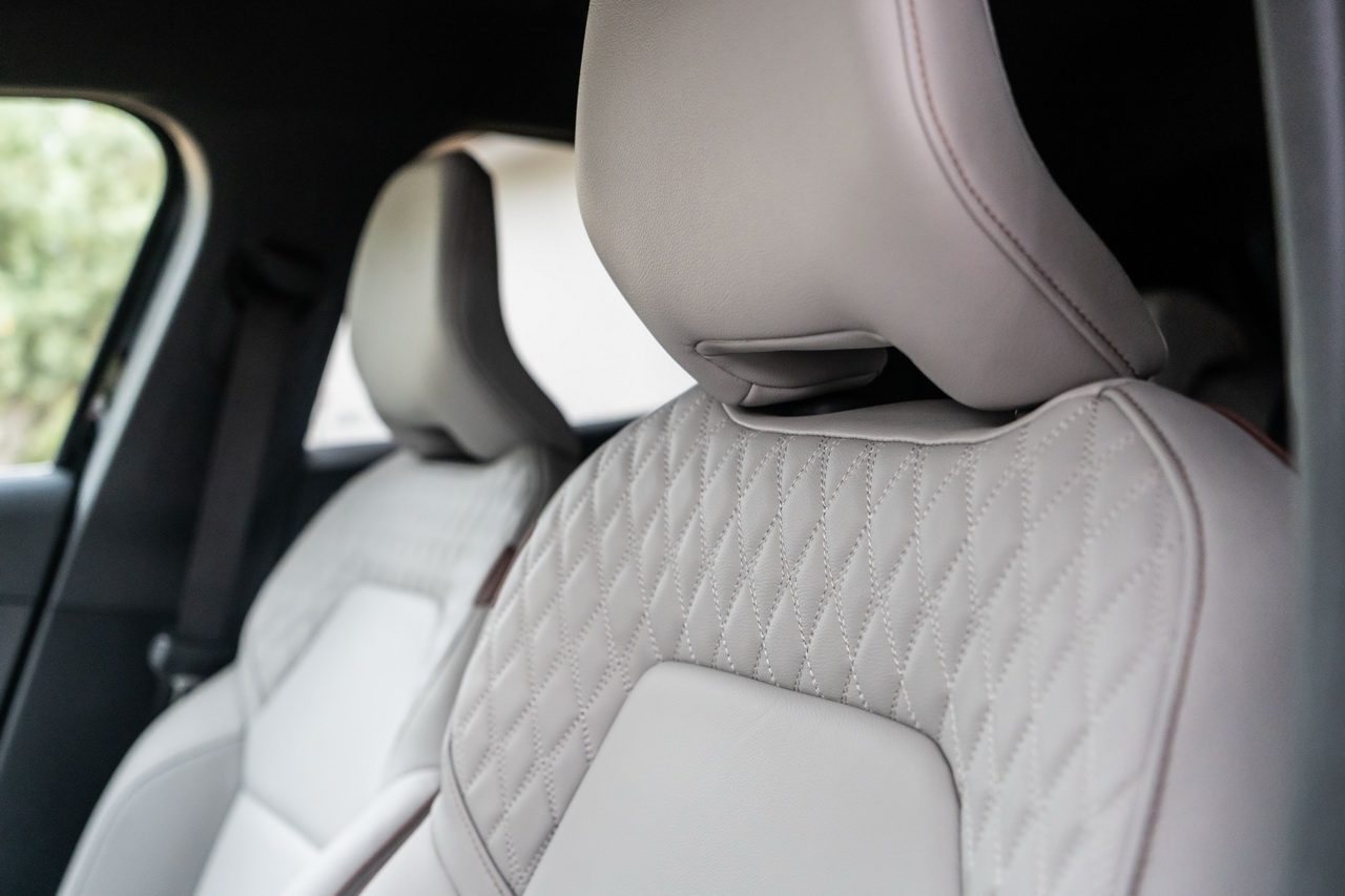 Renault Clio 5 Initiale Paris : toutes les photos de la Clio 5 de luxe