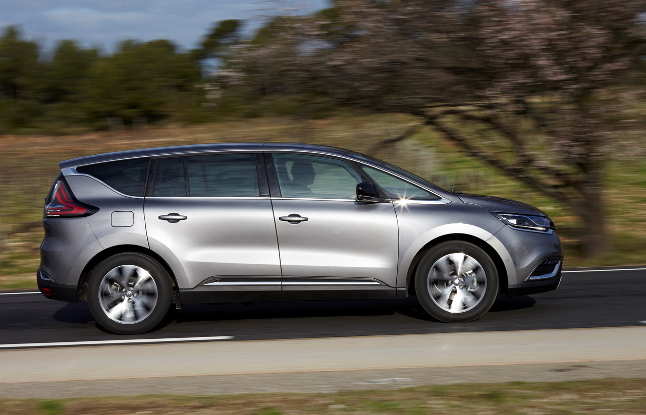 Photo 3 - Vue profil Renault Espace 5 - Nouveau Espace 5 : la fiche ...