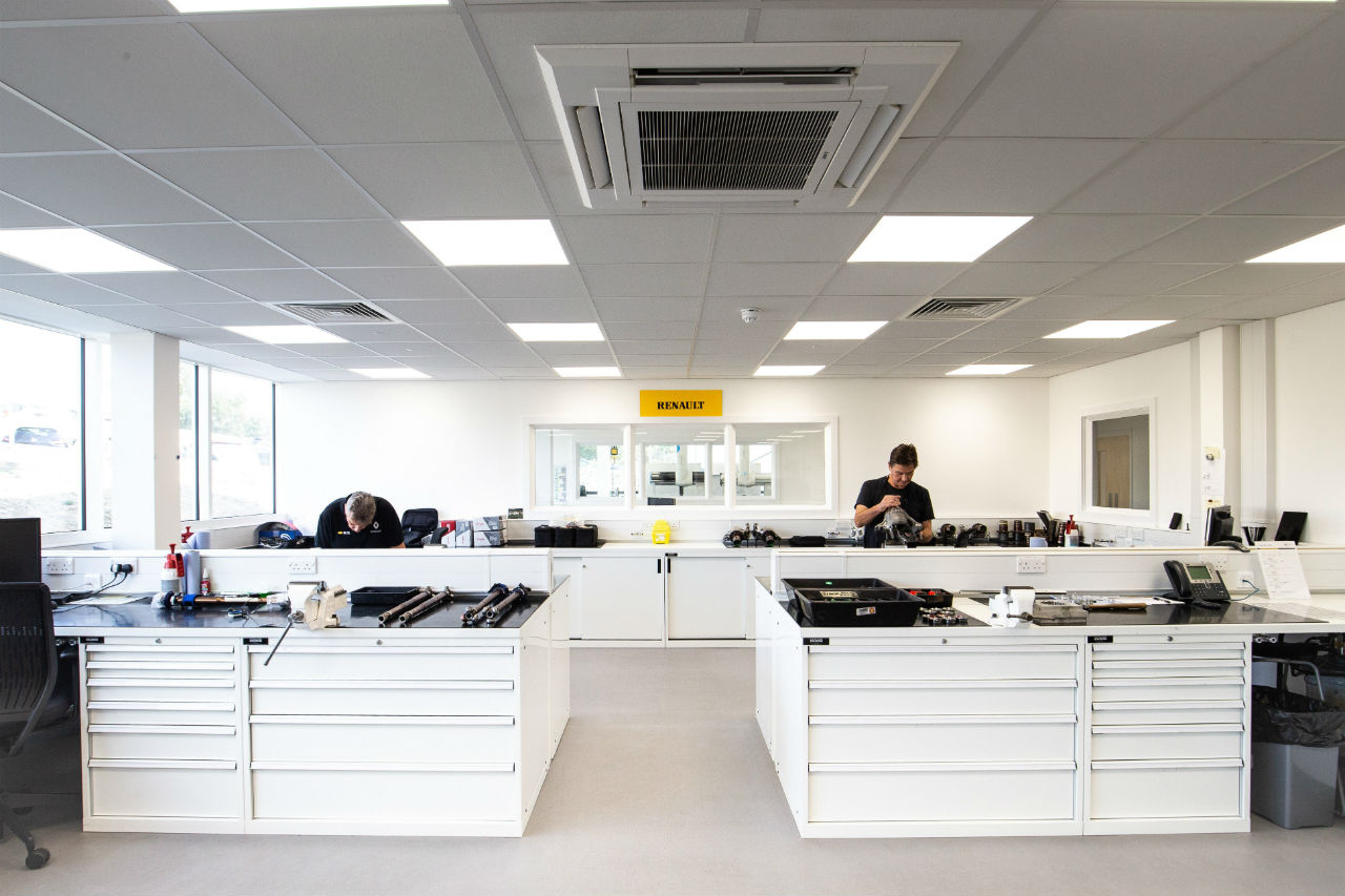 Diaporama et photos - Usine Renault d'Enstone : au cœur de la fabrique ...