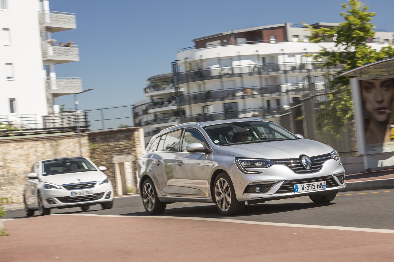 Essai comparatif Renault Mégane Estate (2016) vs Peugeot 308 SW