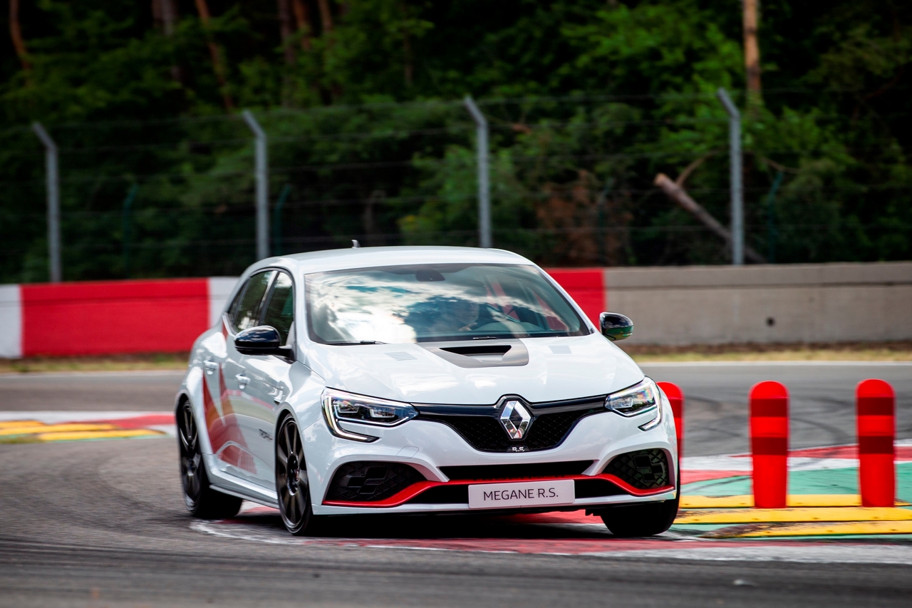 Renault Mégane RS Trophy-R (2019). Photos et infos officielles.