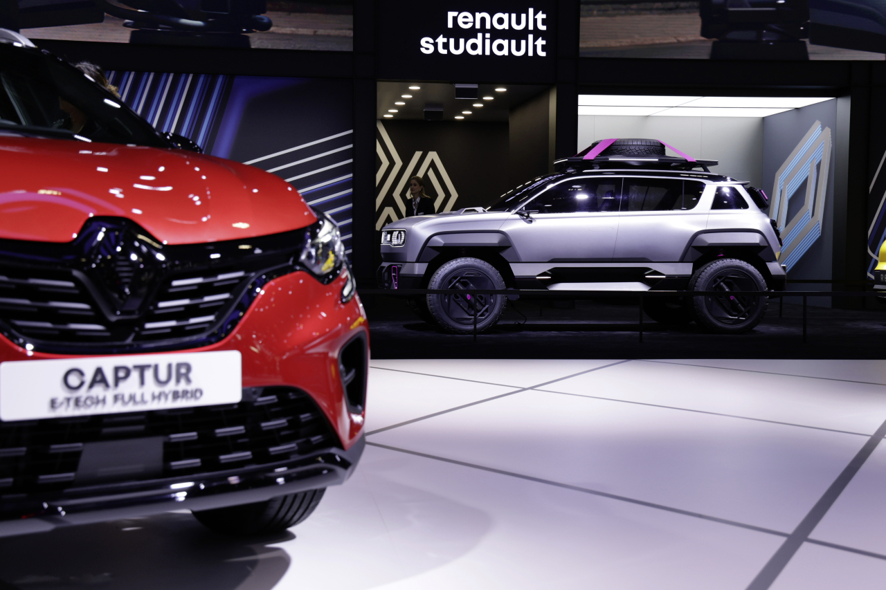 Renault Clio 5 restylée (2023). Elle veut manger du lion