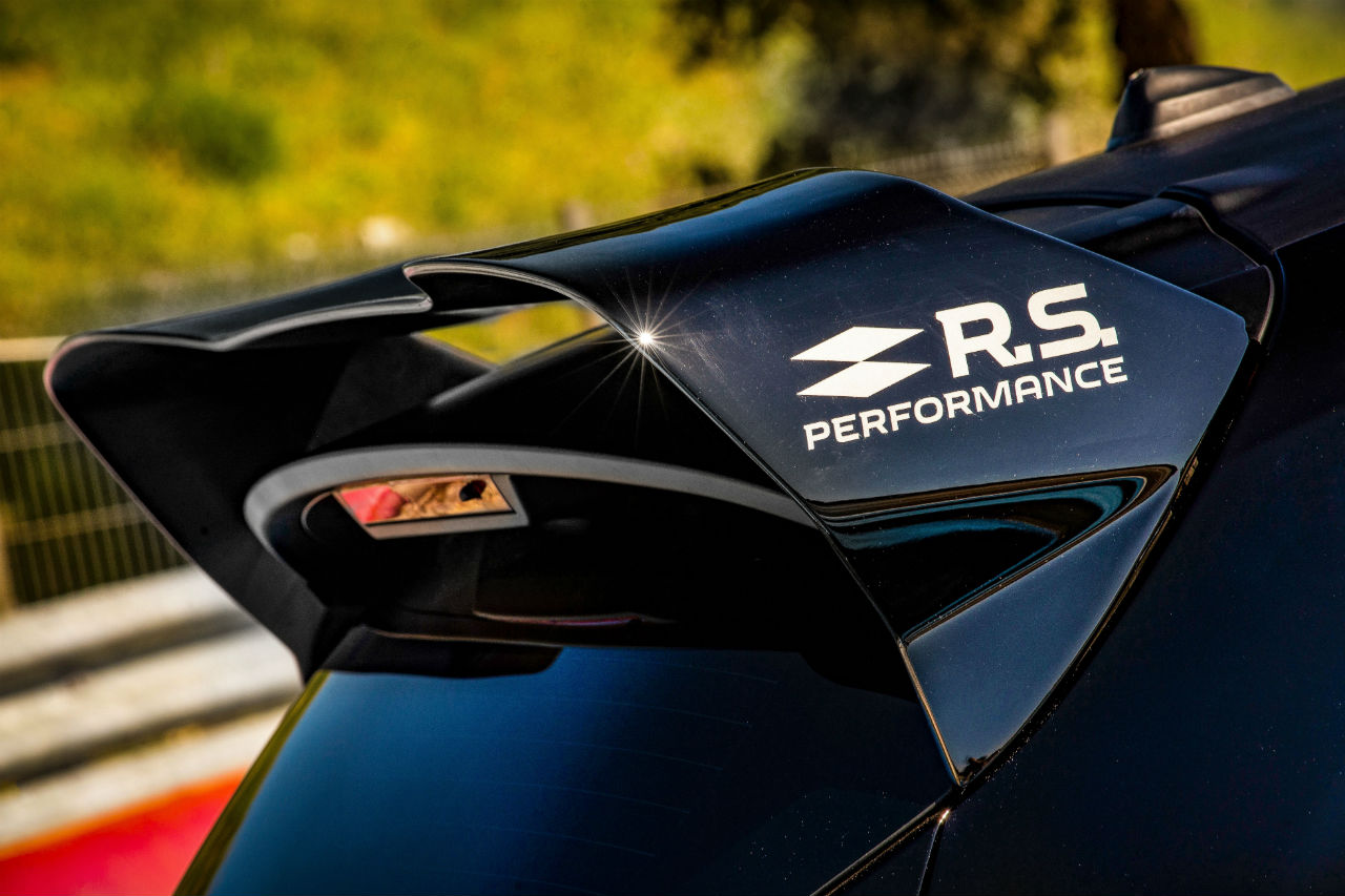Renault RS Performance : des accessoires dédiés à la piste