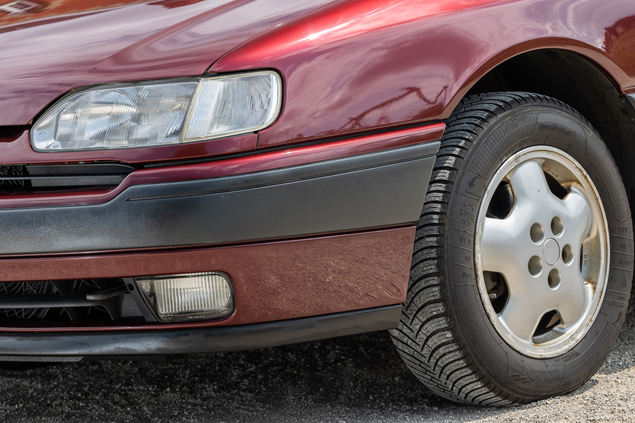 Photo 10 - Jante Renault Safrane - Essai rétro. Renault Safrane, une ...