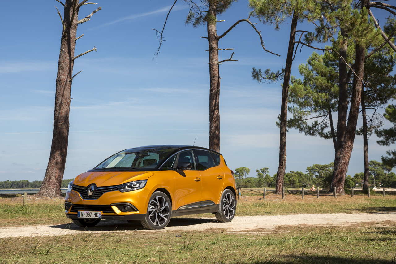 Photo 49 - 3/4 avant scenic 4 - Essai Renault Scénic 4 : notre avis sur ...
