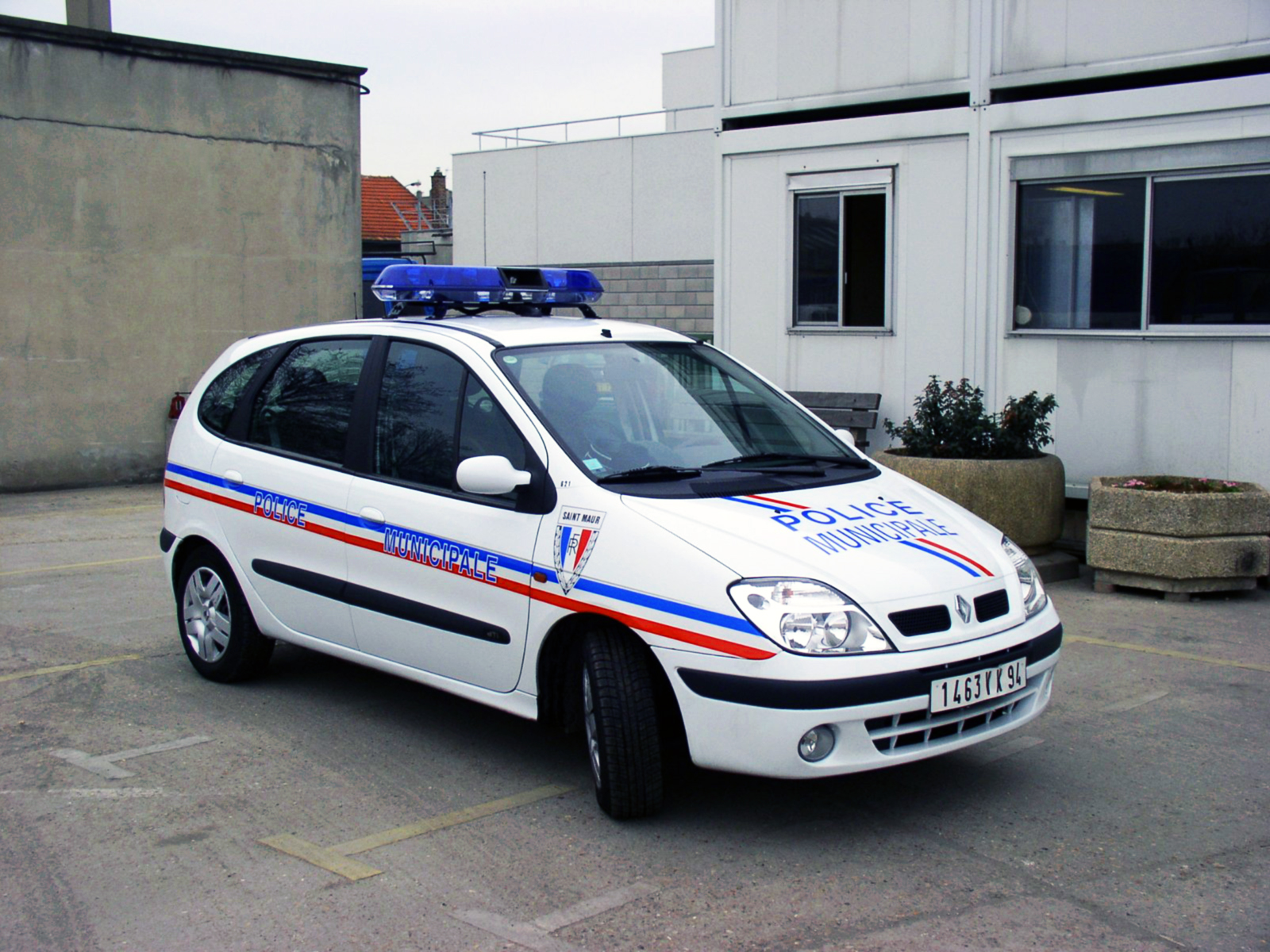 Photo 49 - renault scénic police - Les voitures de police et de gendarmerie