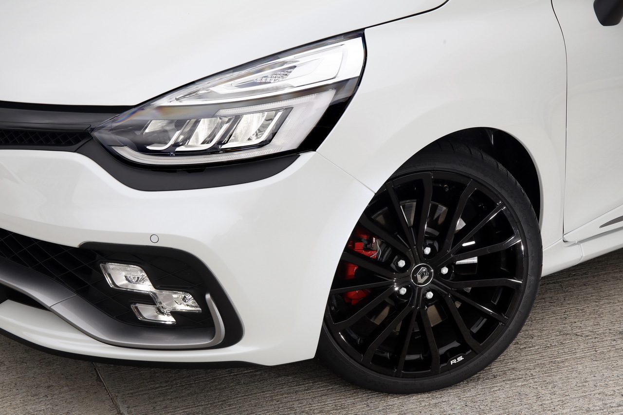 Essai Clio RS Trophy 2016 : un restylage sans dérapage