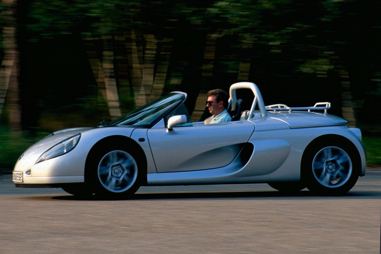 Photo 4 - Spider Renault Sport 1995-1999 gris en version avec pare ...