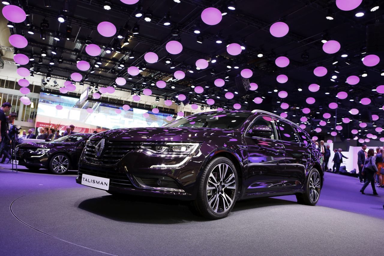 Renault Talisman Initiale Paris : le break premium de Renault - Photo ...