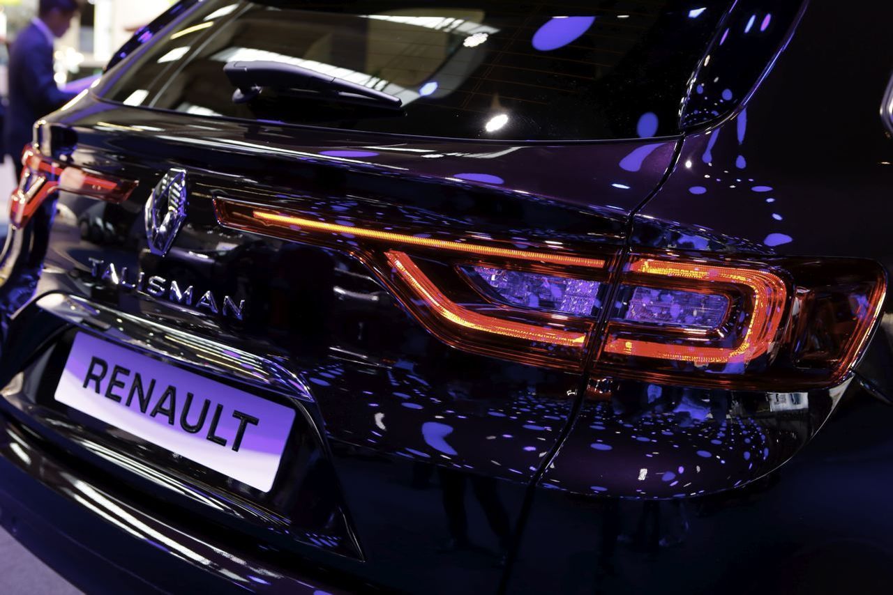 Renault Talisman Initiale Paris : le break premium de Renault - Photo ...