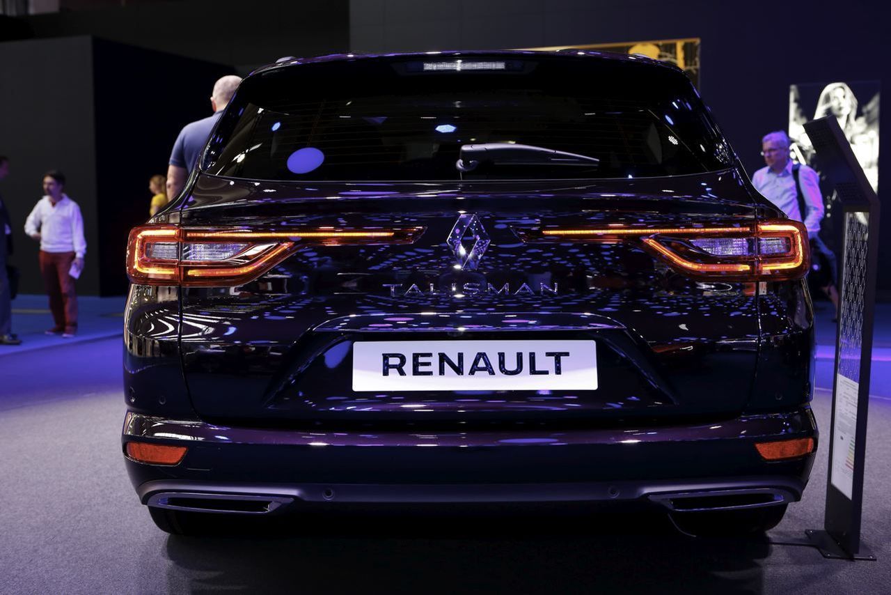 Renault Talisman Initiale Paris : le break premium de Renault - Photo ...