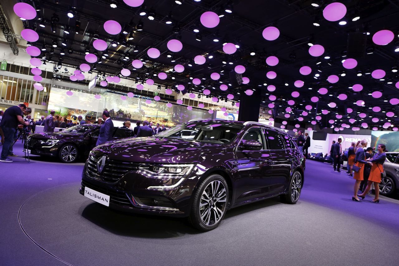 Renault Talisman Initiale Paris : le break premium de Renault - Photo ...