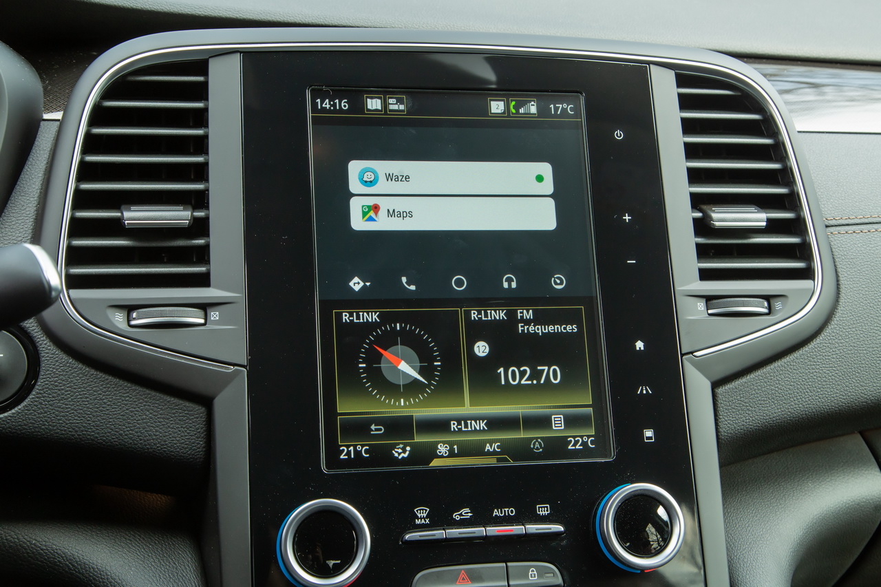 Photo 30 - Renault Talisman Intens 2019 marron ecran Android Auto ...