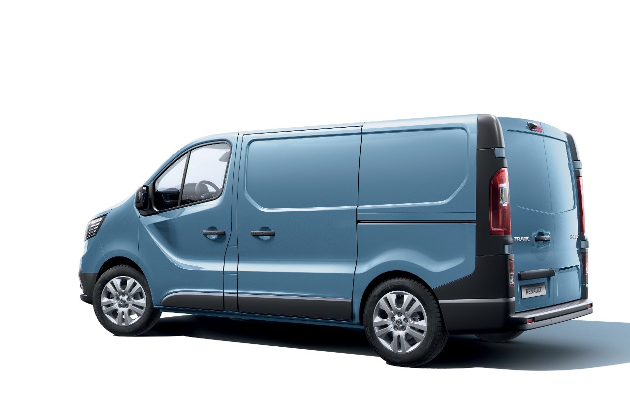 Renault Trafic (2021). Restylage pour le fourgon utilitaire