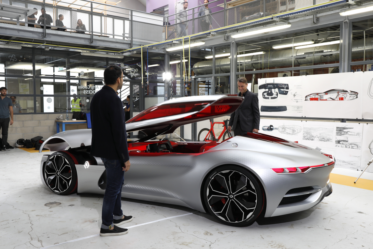 En images : les secrets du concept-car Renault Trezor - Photo #3 - L'argus