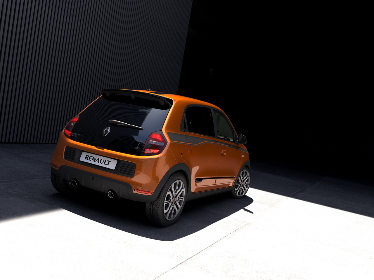 Renault Twingo GT (2016) : les premières photos officielles