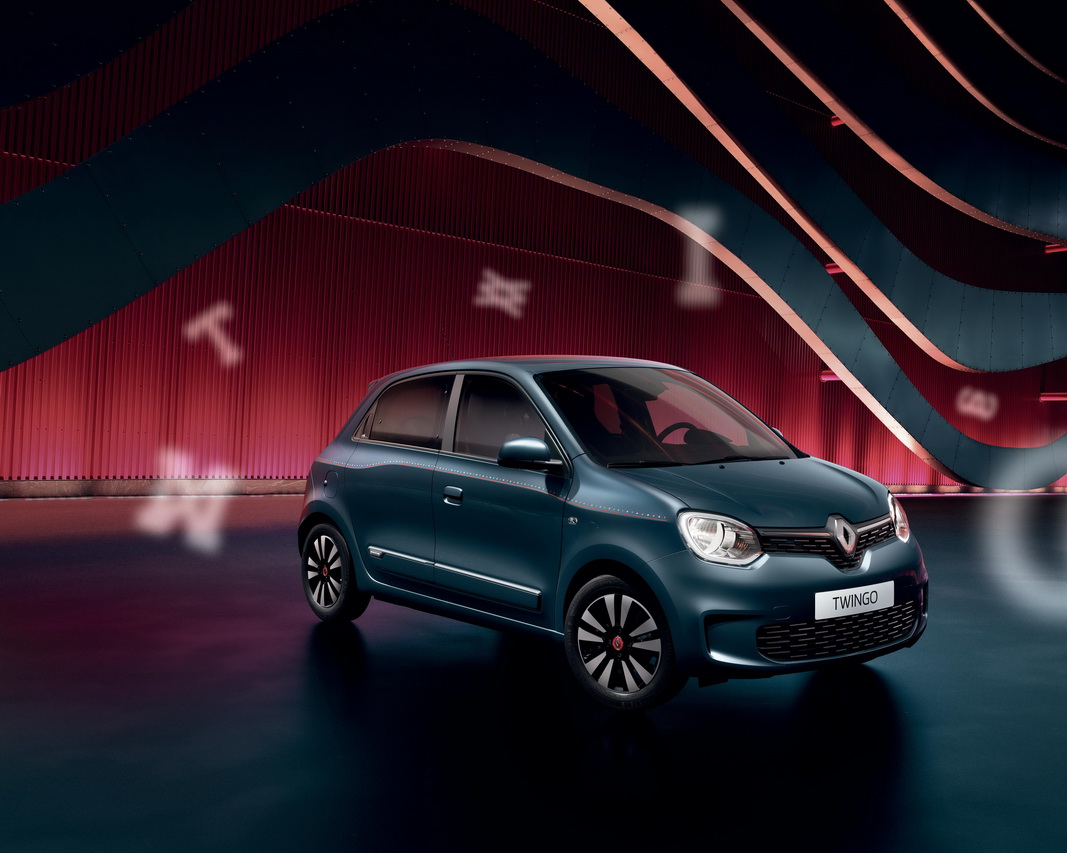 Photo 2 - renault twingo signature bleu - Renault Twingo (2020) : une ...