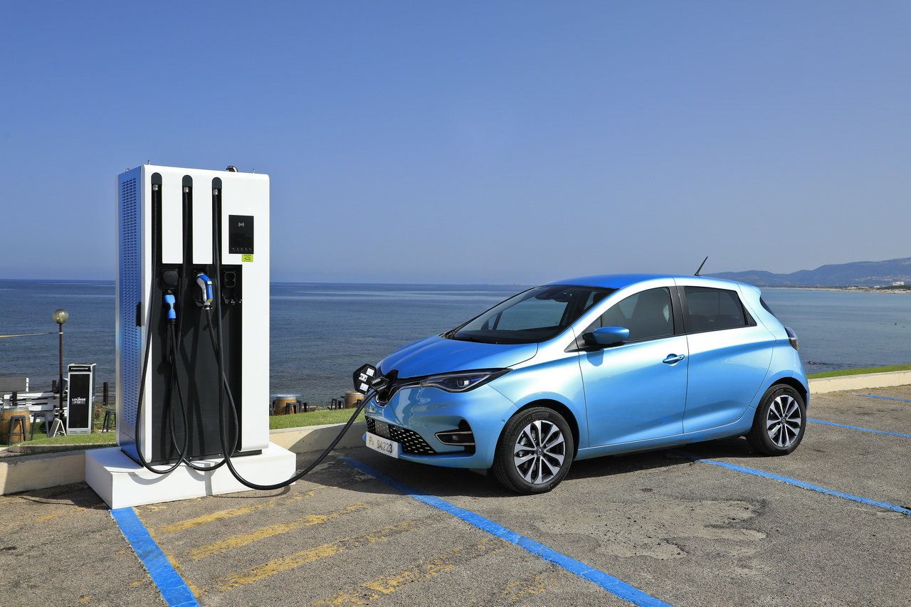 Photo 21 - renault zoe 2 R135 avec chargeur 50 kw - Essai Renault Zoe ...