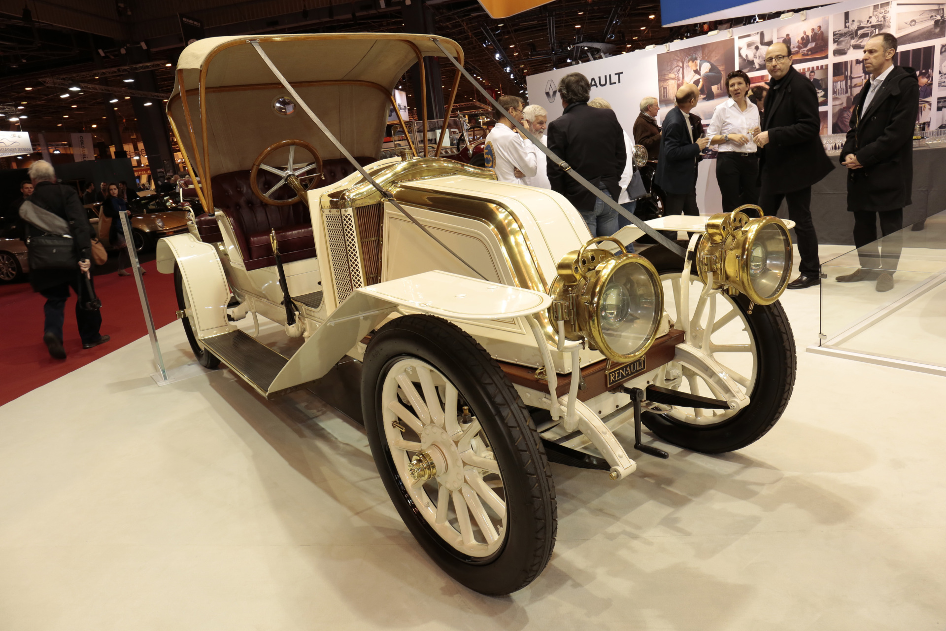 Rétromobile 2017 : 110 ans de style célébré chez Renault