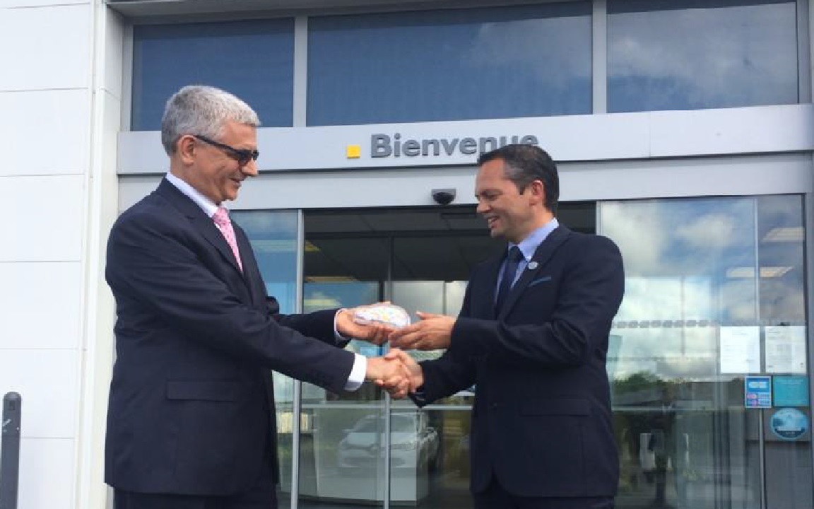 Diaporama et photos - Le groupe Jean Rouyer fait de ses sites Renault ...