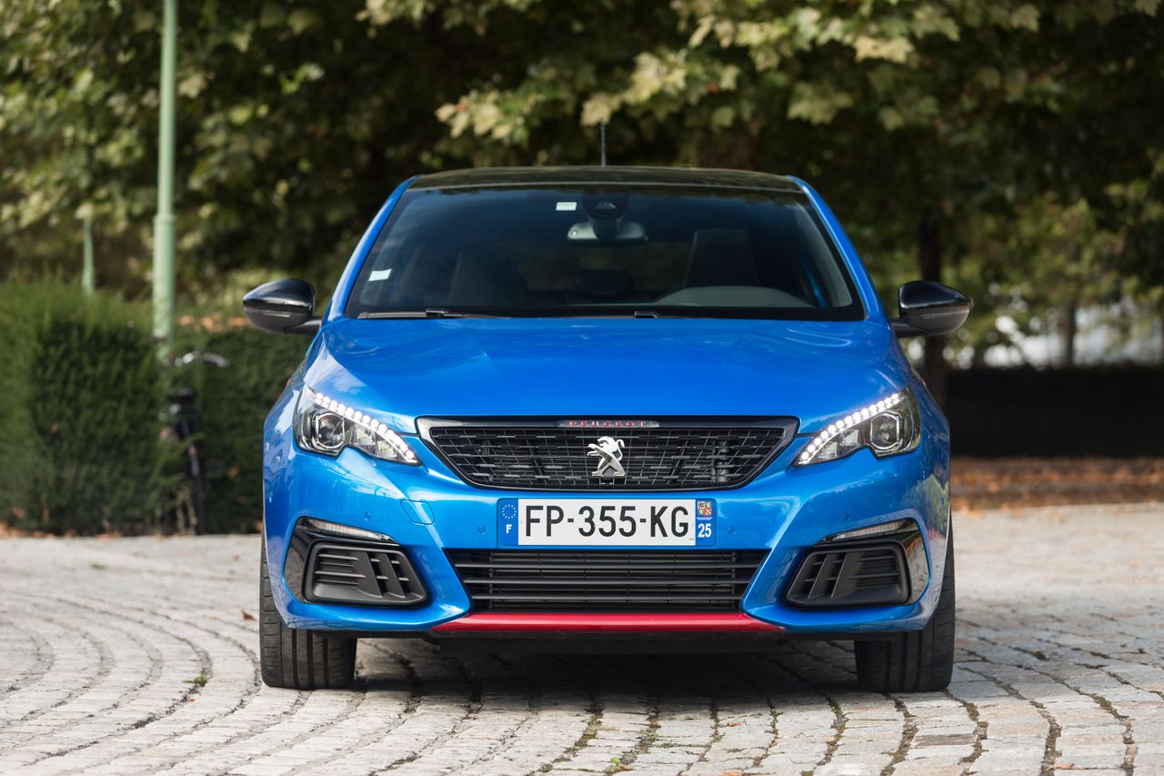 Photo 32 - Peugeot 308 GTi bleu vertigo - Peugeot arrête les GTI ...