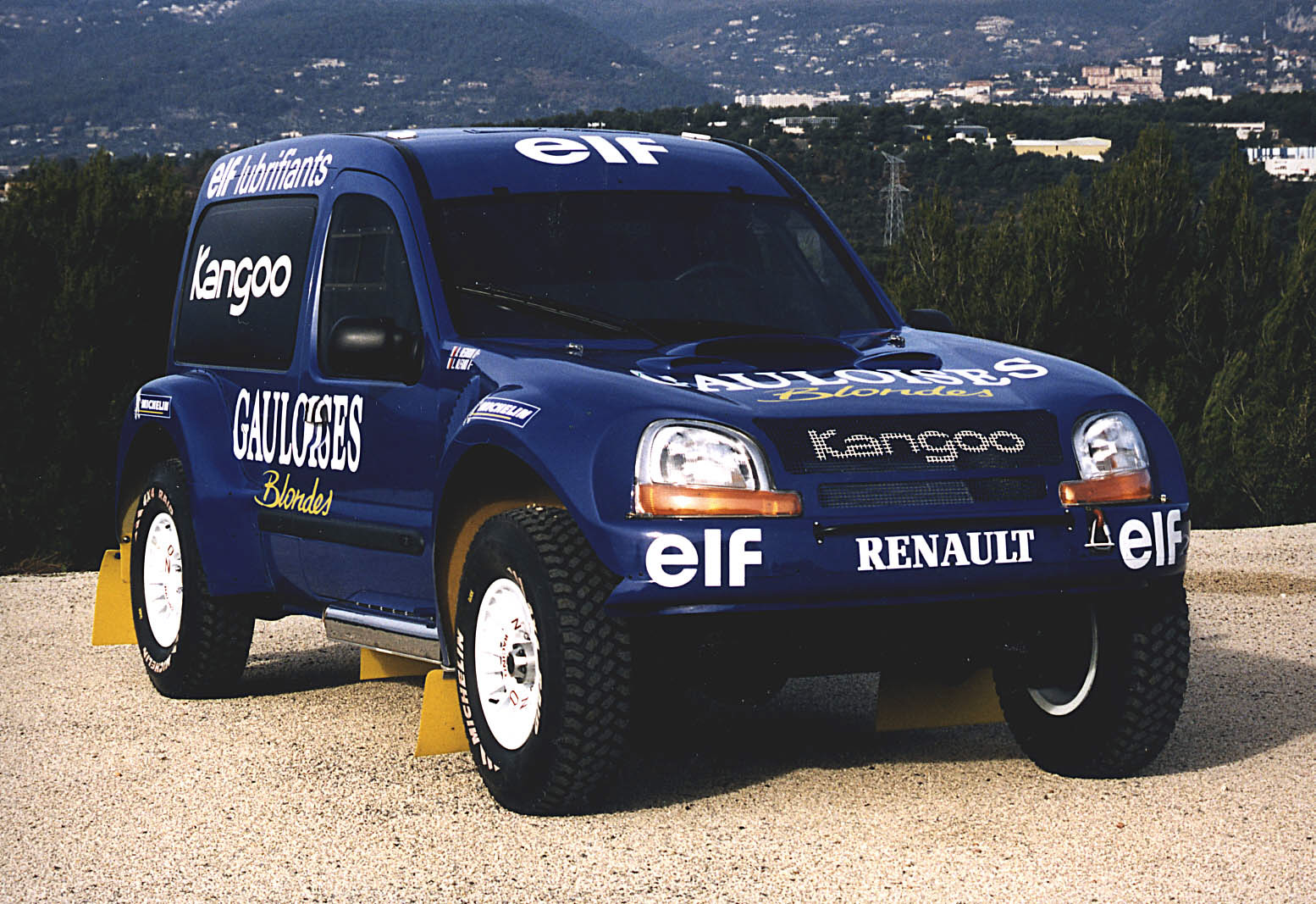 Photo 15 - renault kangoo paris-dakar jean-louis schlesser - Renault ...