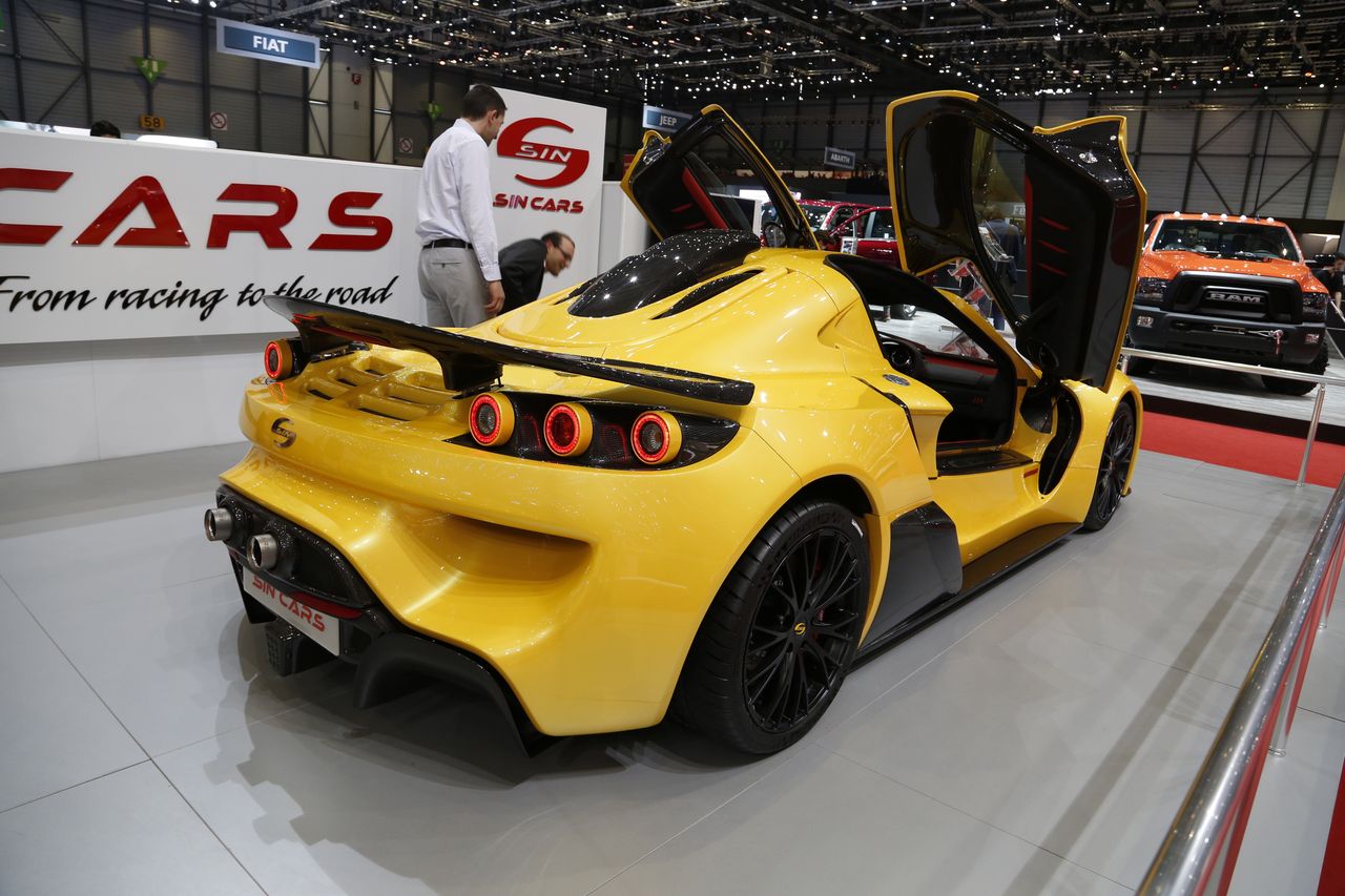 SIN Cars R1 550, l'école de la course - L'argus