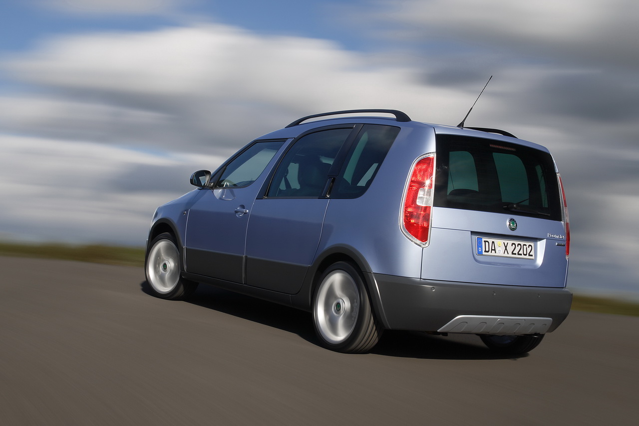 Photo 24 - Skoda Roomster Scout (2007) - Vrais 4x4 ou faux SUV