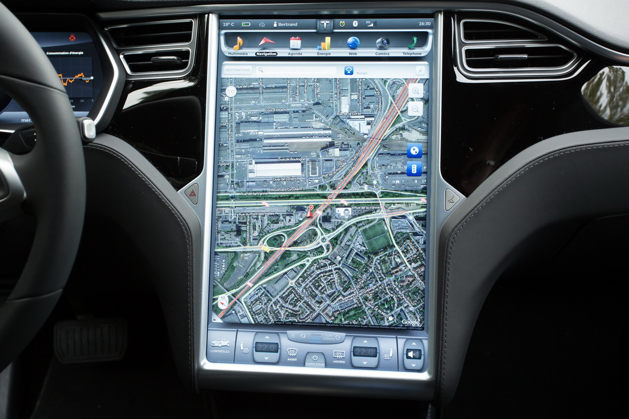 Photo 21 - gps tesla model s - Essai Tesla Model S : notre avis sur la ...