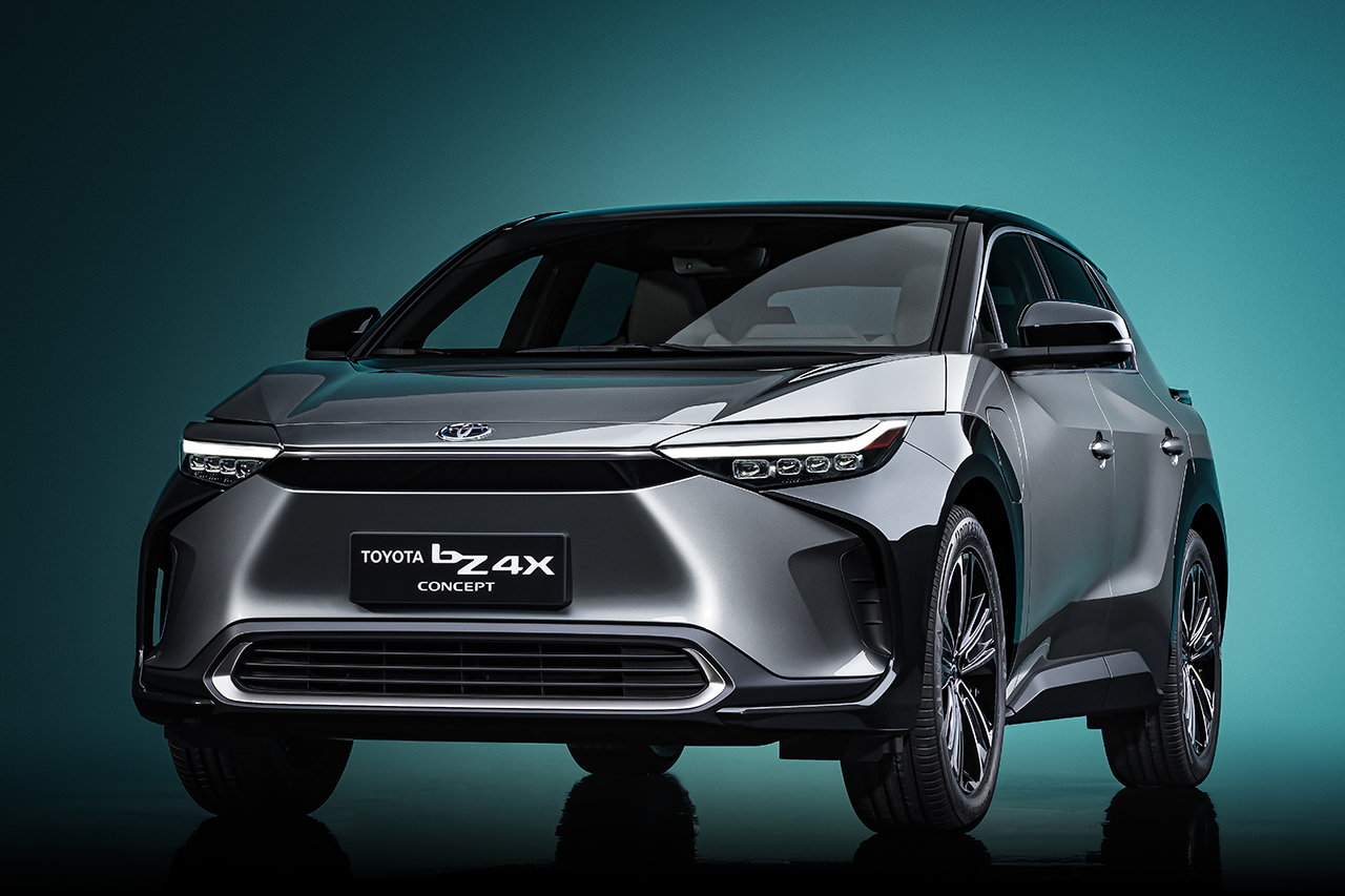 Photo 9 - design Toyota BZ4X - Toyota BZ4X (2022). Un SUV compact 100% électrique futuriste