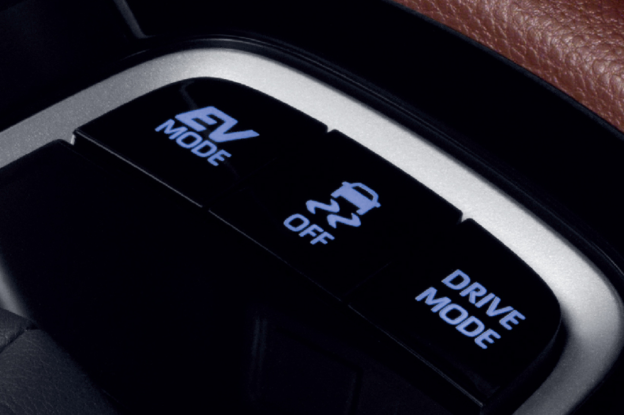 Photo 10 - Toyota Corolla Cross suv hybride EV mode - Toyota Corolla ...